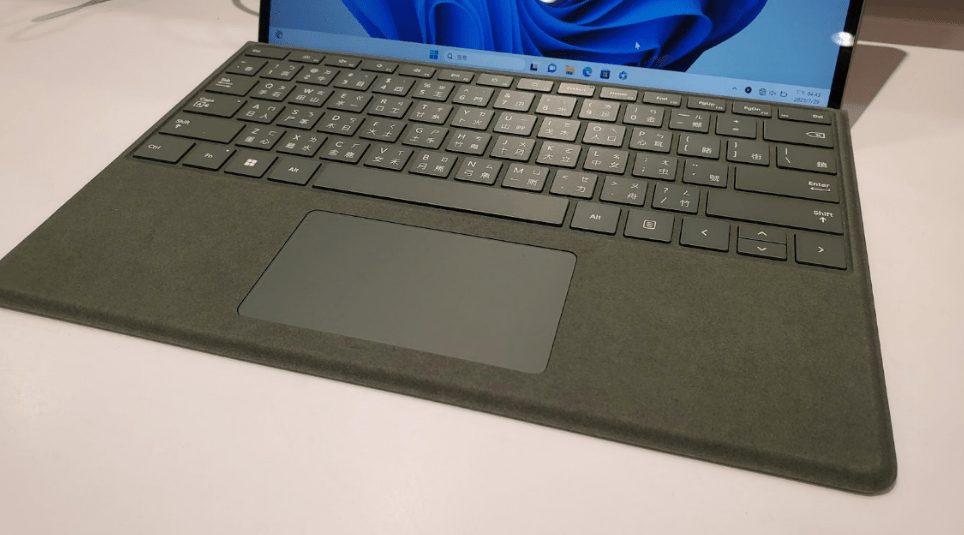 #開箱 掌握未來：Surface Pro 9 多功能平板開箱體驗 - 3C板 | Dcard