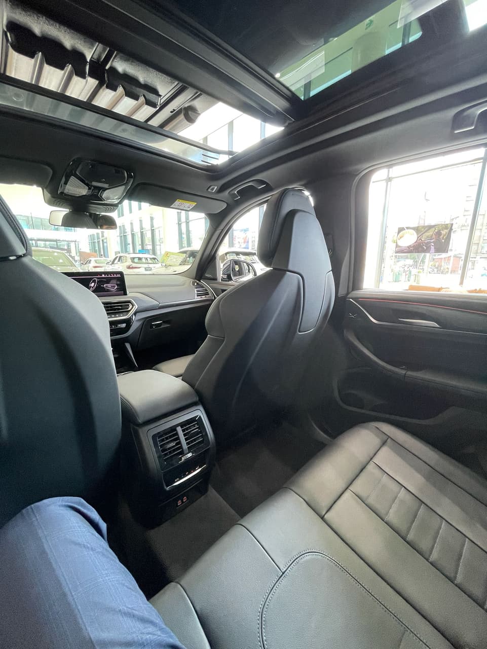 BMW The X3 30i M Sport鉑金版 - 汽車板 | Dcard