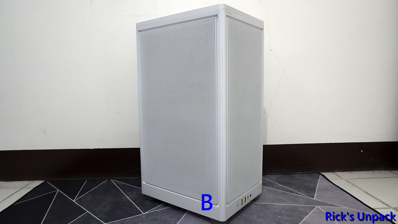 【開箱】朦朧美、散熱佳直立小機殼 | CORSAIR 2000D RGB AIRFLOW + CORSAIR SF850L開箱 - 3C板 | Dcard