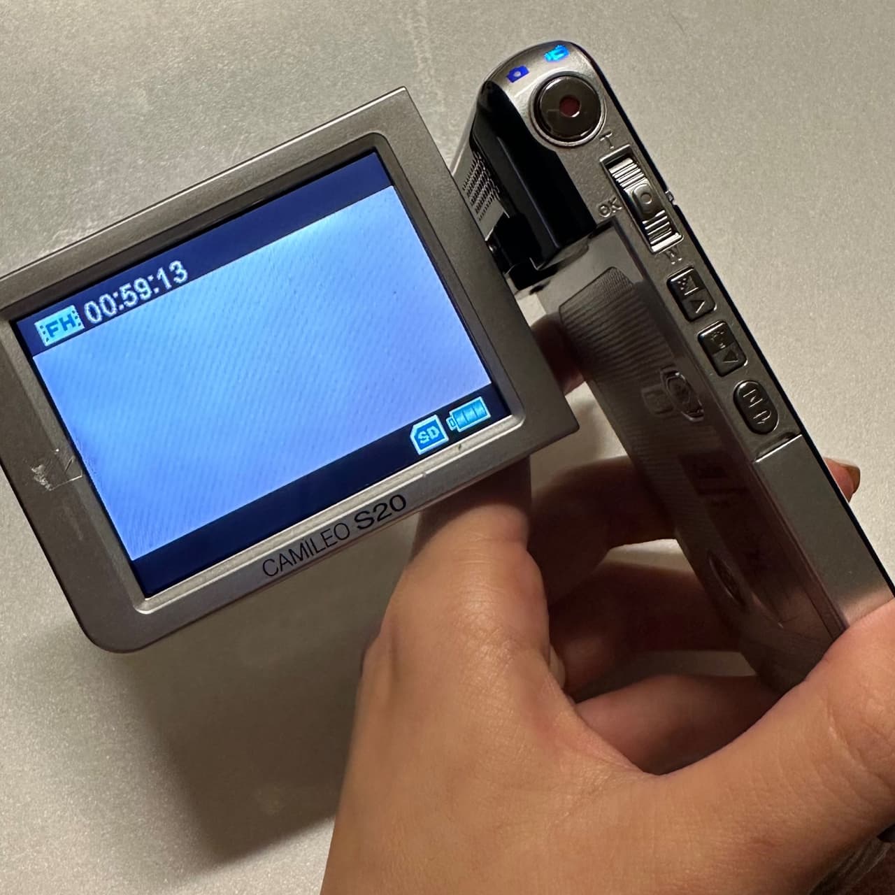 復古數位攝像機隨拍紀錄📹 - gayo가요 (@sdyyy_k) | Dcard