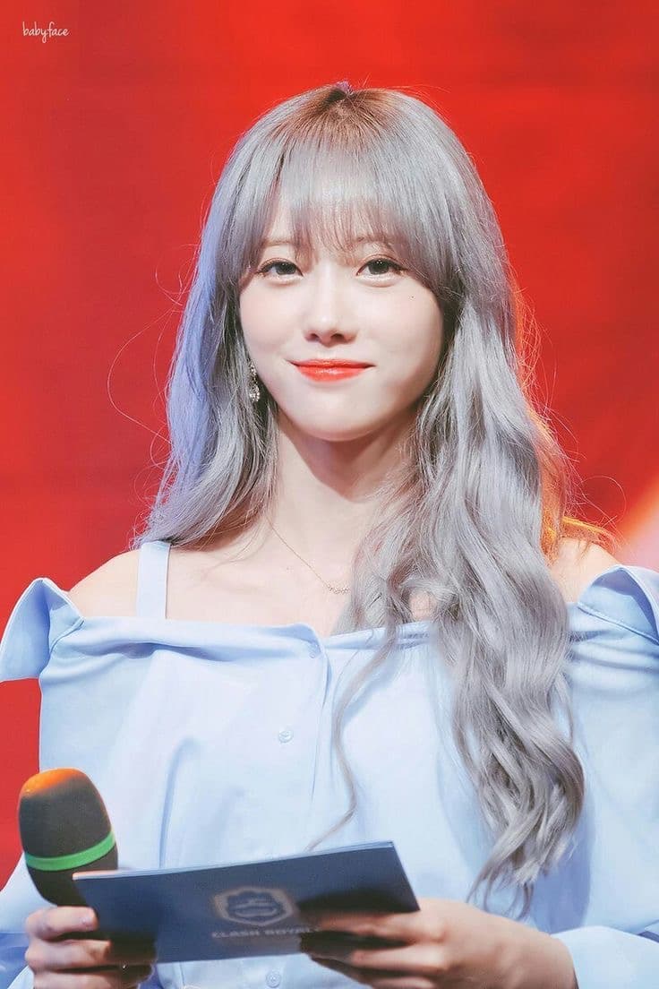 #分享 230306 LUDA生日快樂🎂🎉 - 宇宙少女板 | Dcard