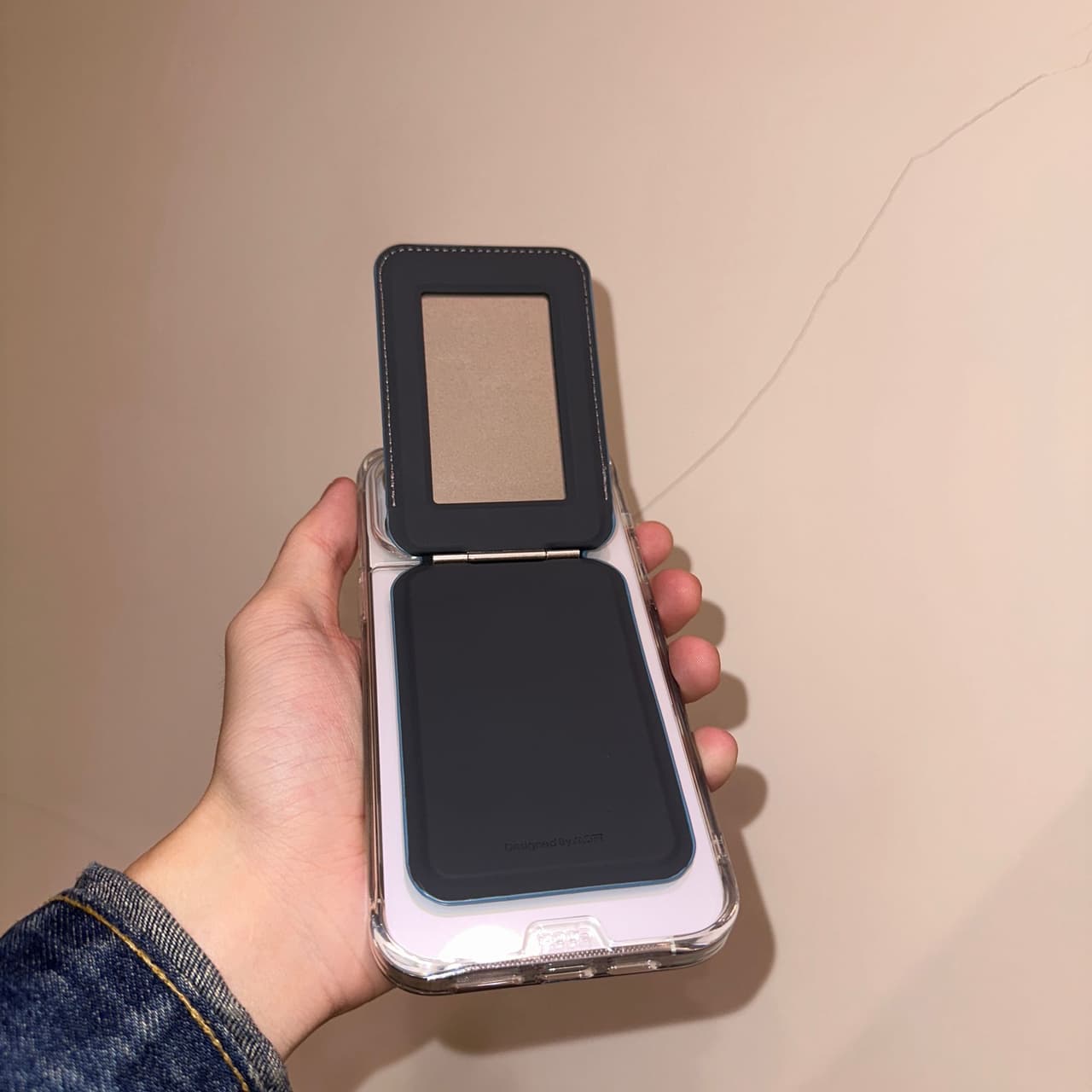 #iPhone MOFT卡夾可以感應了！ - Apple板 | Dcard