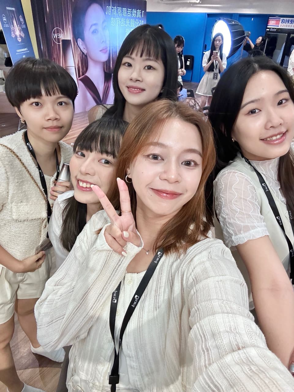 純靠保養能提升顏值到什麼程度？25歲社畜拯救垮臉全記錄 - 美妝板 | Dcard