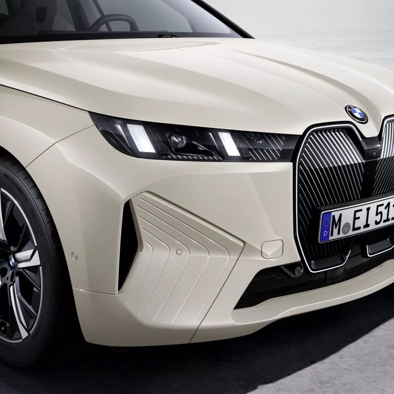 BMW iX 小改款登場 - 汽車板 | Dcard