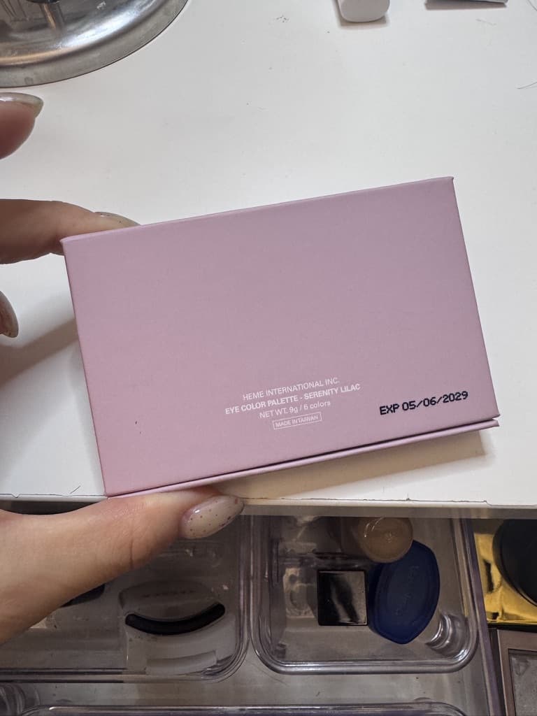 #我要賣 heme 6色眼影盤 寧紫（已售） - 二手交易板 | Dcard