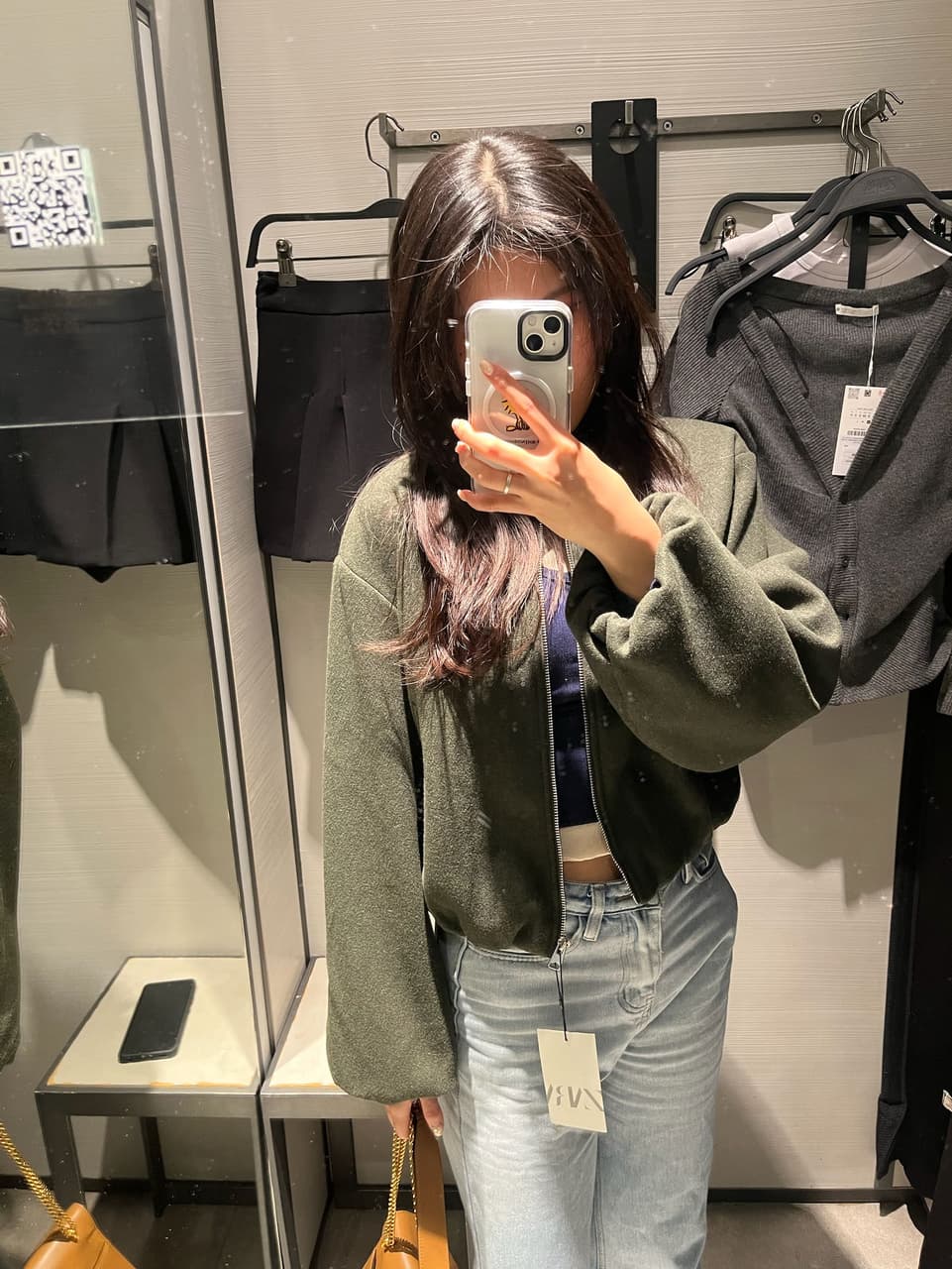 #分享 161cm ZARA試穿分享 挖到特價外套💚 - 穿搭板 | Dcard