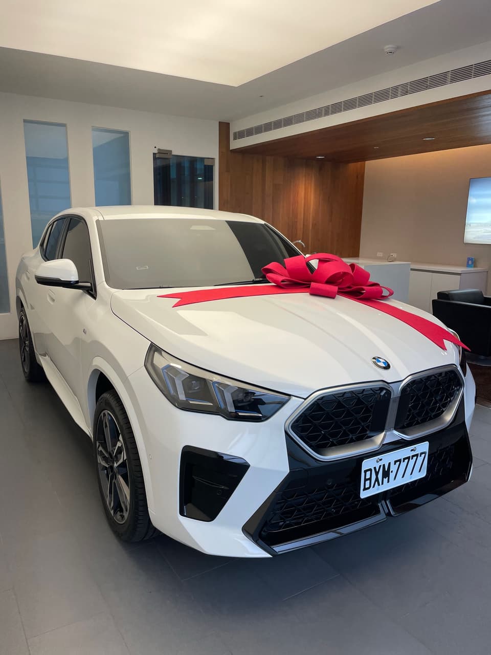 BMW The X2 20i M Sport交車大吉🍊 - 汽車板 | Dcard