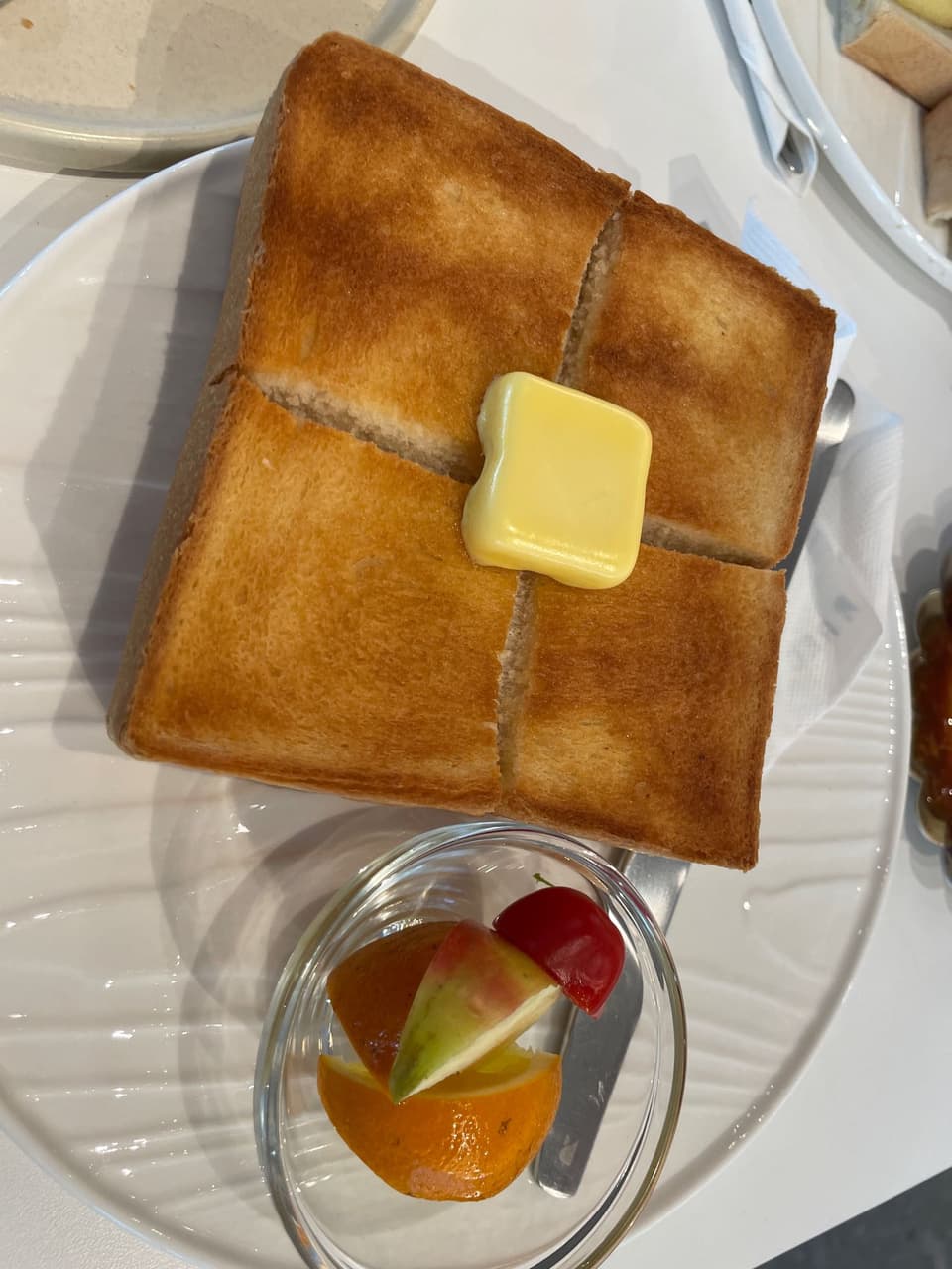 REC Coffee 日本福岡隱身在台中大樓裡 #人生自由式 - 美食板 | Dcard