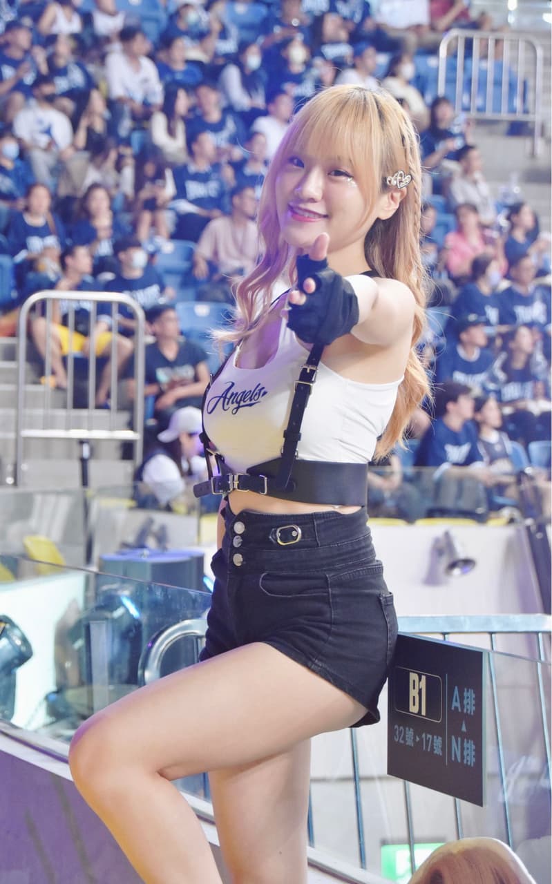 #分享 富邦Angels - 啦啦隊女孩板 | Dcard