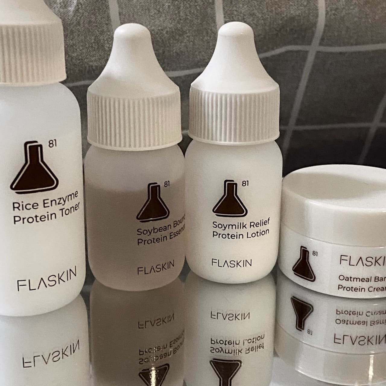 #分享 Flaskin 保養品-拯救粗糙皮膚【14天試用實測】 - 美妝板 | Dcard