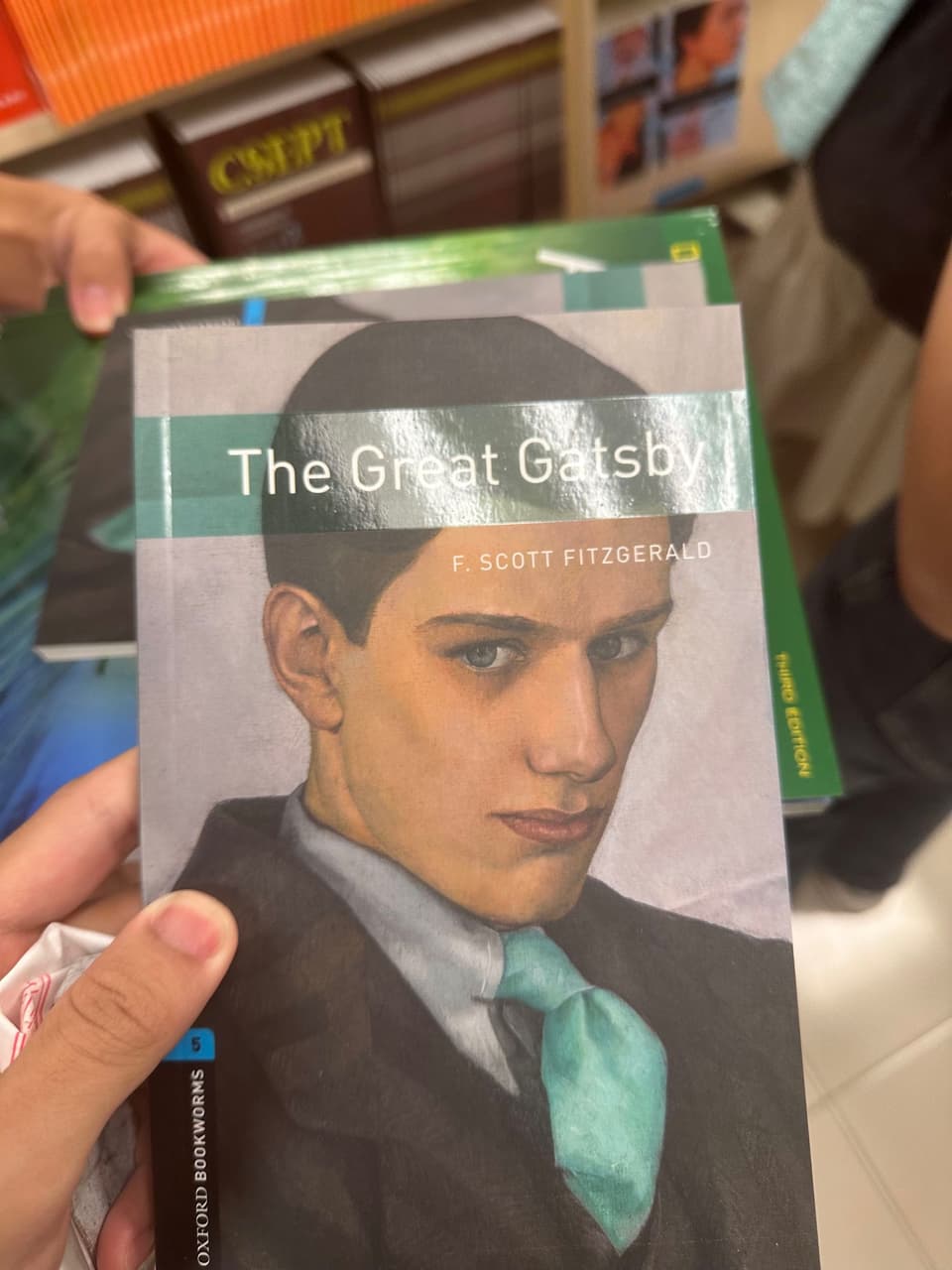 請問有人有這兩本嗎🙏 文藻外語大學板 Dcard