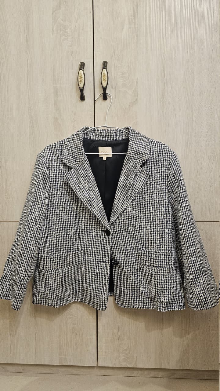 #我要賣 法國🇫🇷Pablo千鳥格紋外套(295歐)(上周飛法國店面購入) - 二手交易板 | Dcard