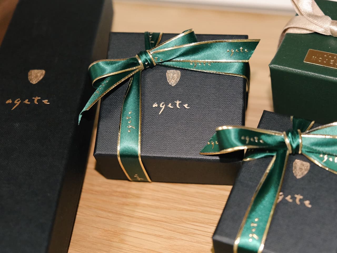 #分享 agete 2022冬季限定手錶/戒指套組/耳夾 - 珠寶飾品板 | Dcard