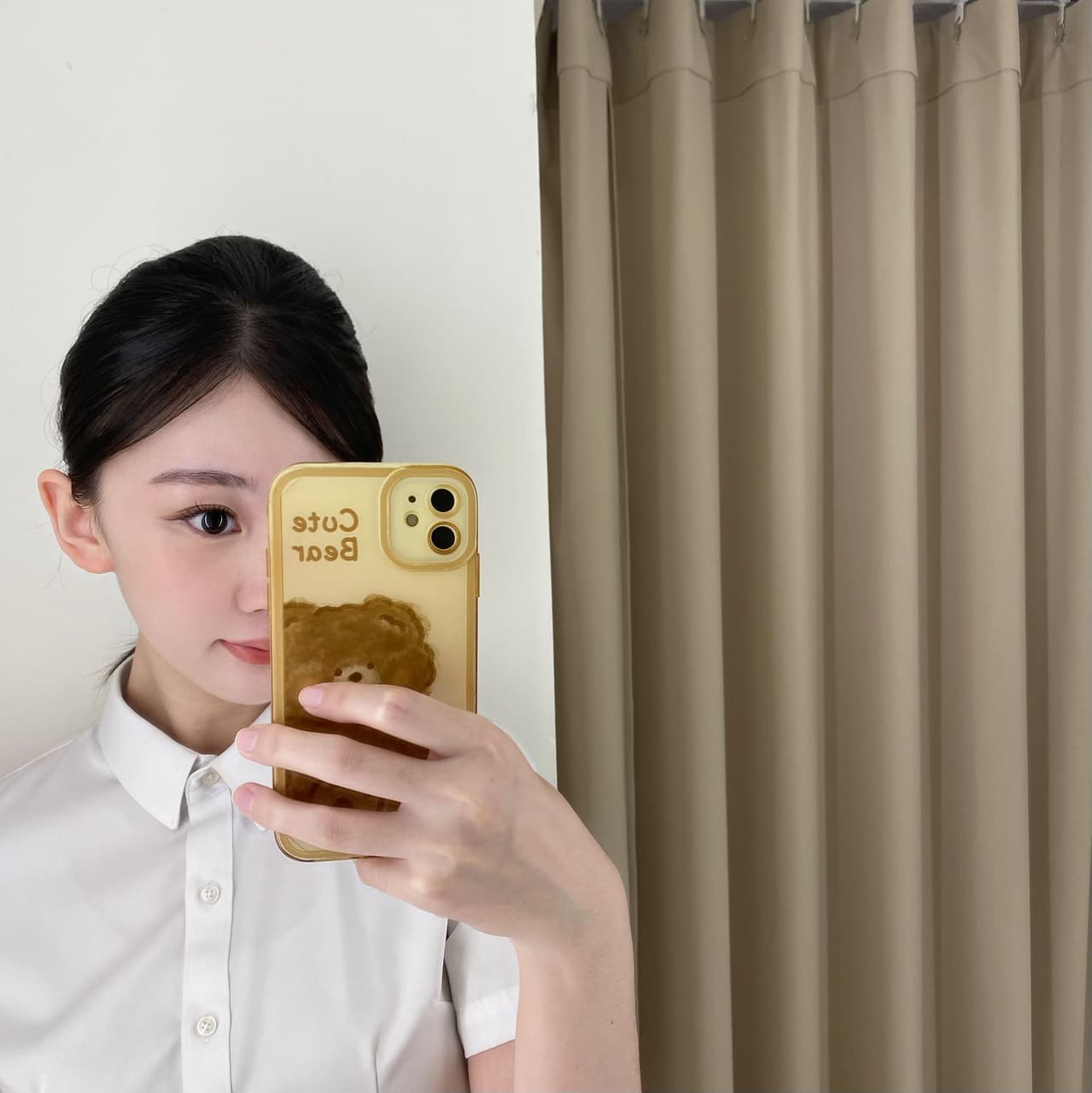 分享🐰ྀིHOLO+FACE空服應試照📷 - 小勺🐰 (@rabbitinthehole) | Dcard