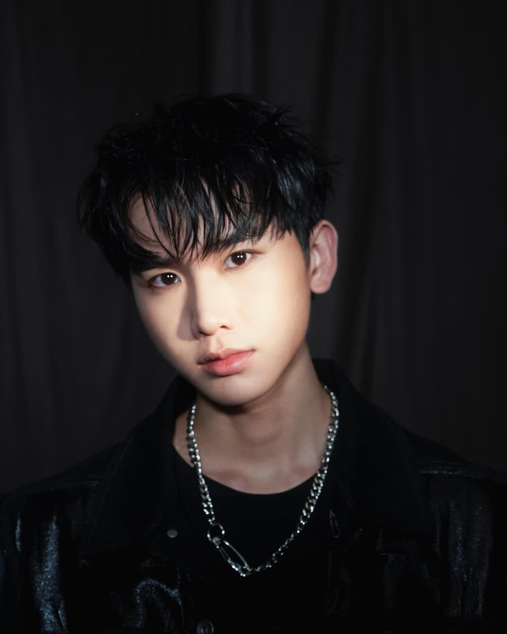 AcQUA源少年即將掀起新的風暴《Mmm..嗯》 Official MV 《暗夜撩動版》影片 🔥（補上音源、歌詞 ） - 原子少年板 | Dcard