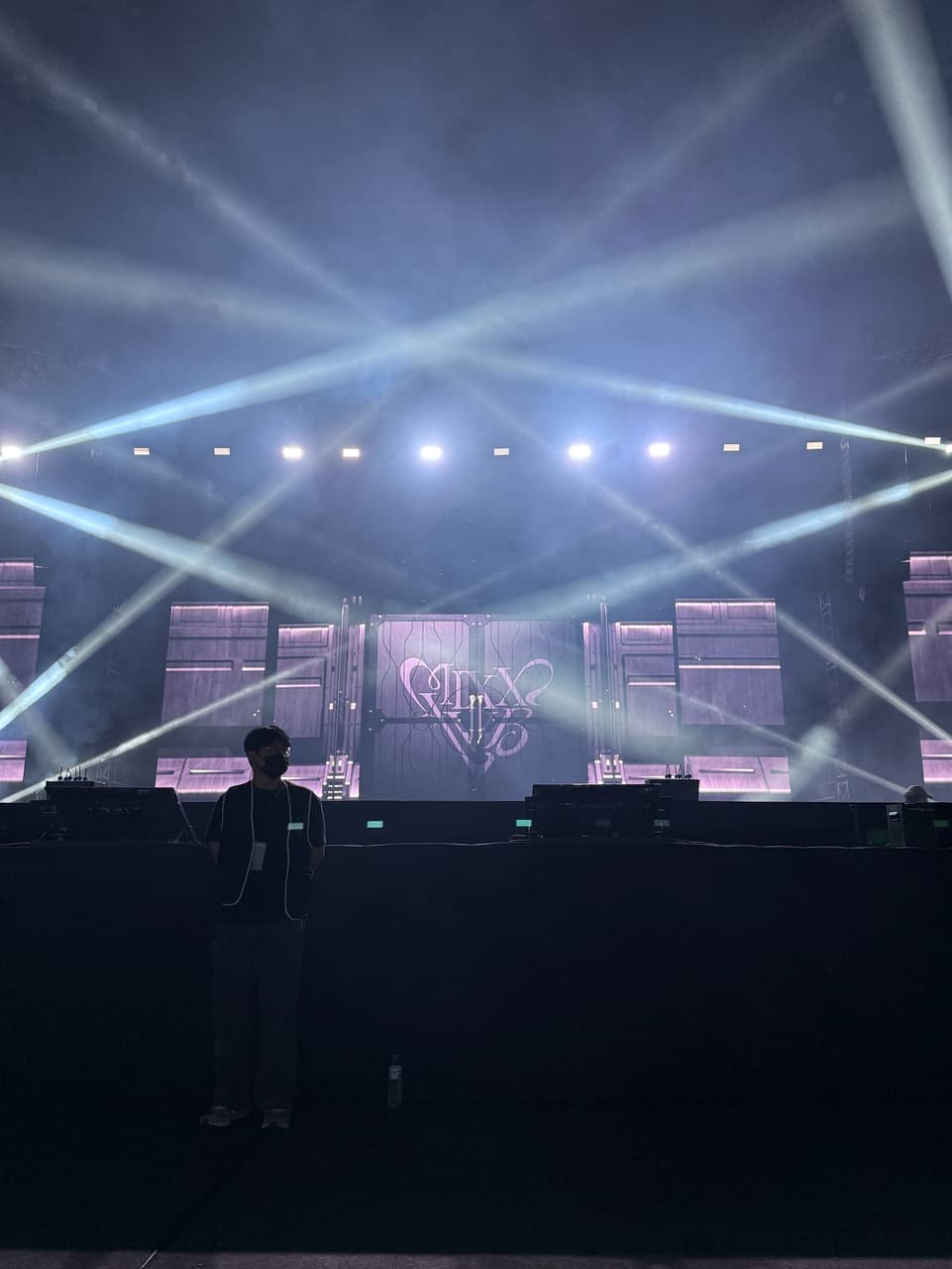 #集中討論 NMIXX 林口體育館視野分享 - B2-3 留言 | Dcard