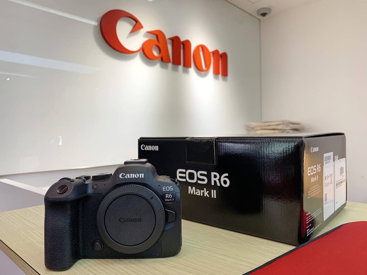 #閒聊 期待許久，Canon EOS R6 Mark II開賣了 - 攝影板 | Dcard
