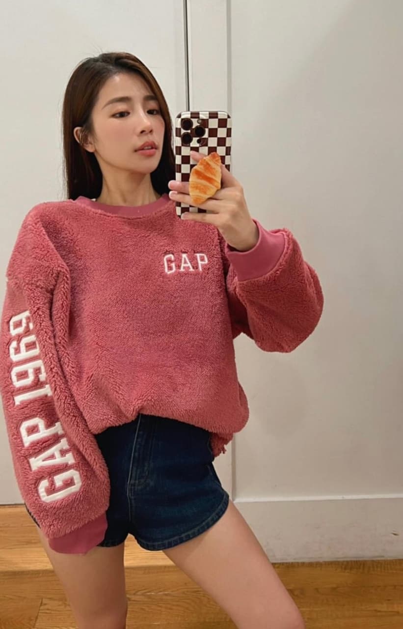 #選手 聖誕節趴體治裝選障～GAP試衣間合集 - 穿搭板 | Dcard