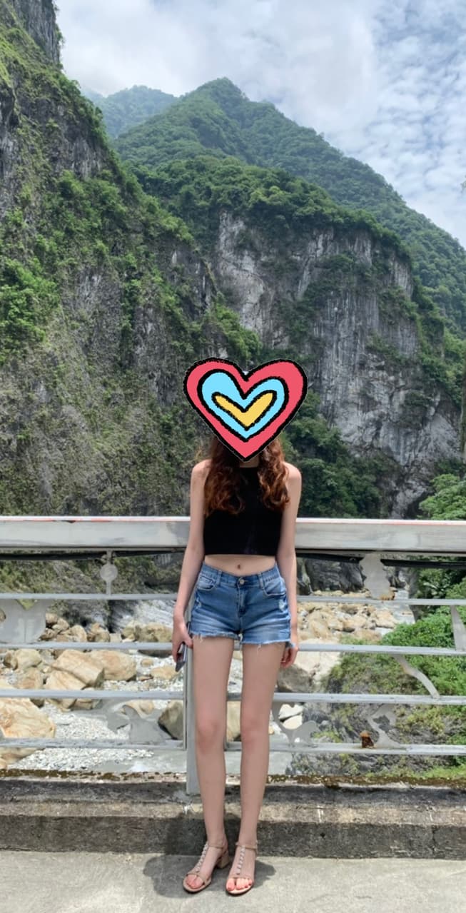 小胸穿短版上衣會不好看嗎 - B57 留言 | Dcard