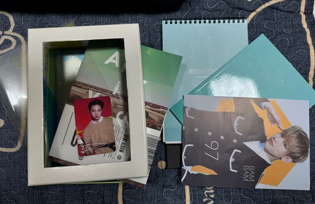 （已送出）贈送二手專Flight log: arrival 綠版 - GOT7板 | Dcard