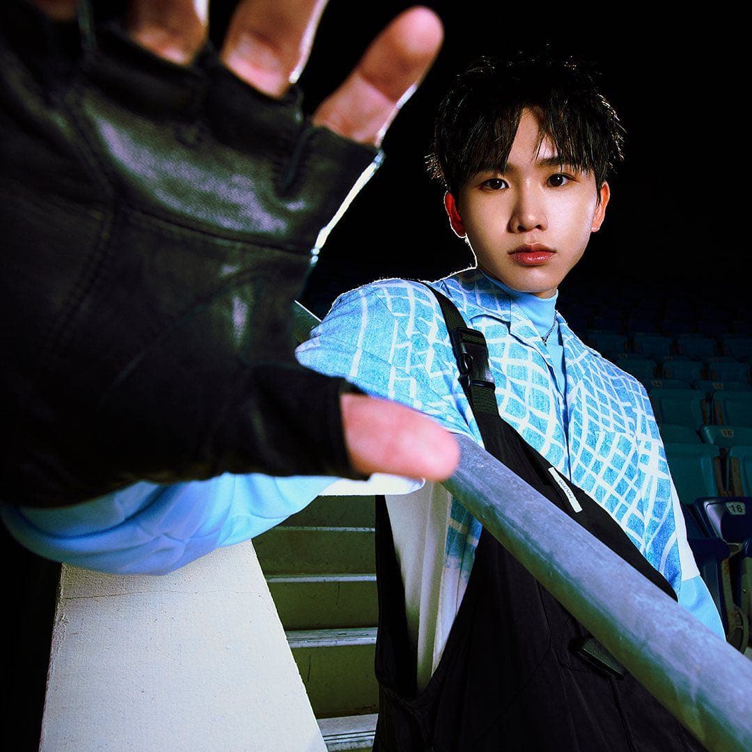 AcQUA源少年《Mmm..嗯》OFFicial PerFormance MV暗夜撩動版 / 個人不專業五寶評論 - 原子少年板 | Dcard