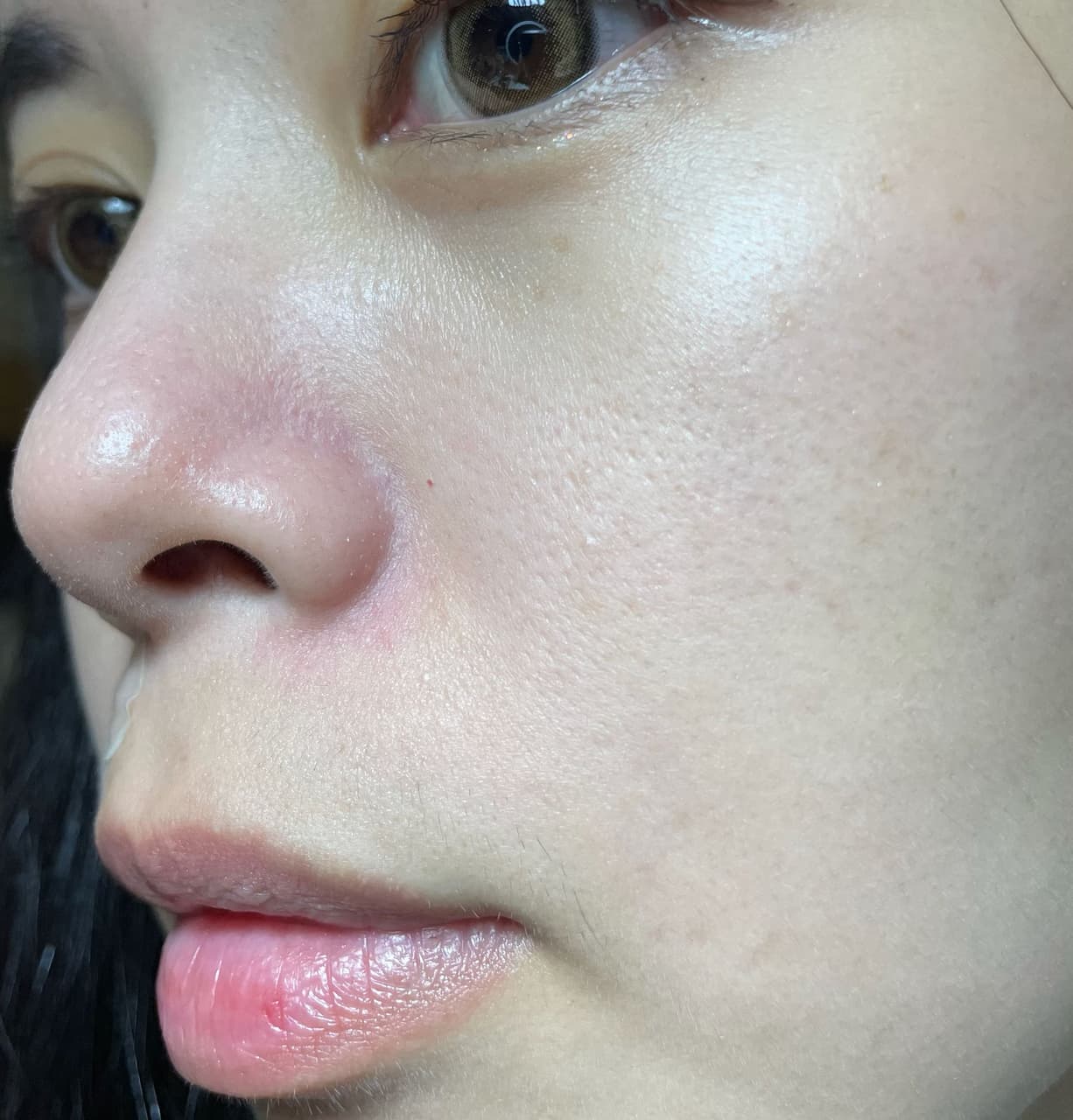 混油/油皮拜託給它一個機會🥺真的是神仙氣墊！！ft.Pony Effect - 吃飽才有力氣減肥 (@vvn_0601) | Dcard