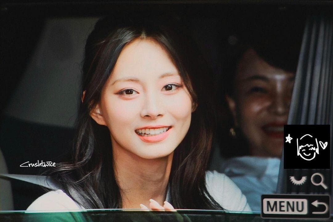 有點驚悚的子瑜🦌媽媽照片！？💙 - TW0614瑜粉🦌💙 (@erttfsayu) | Dcard