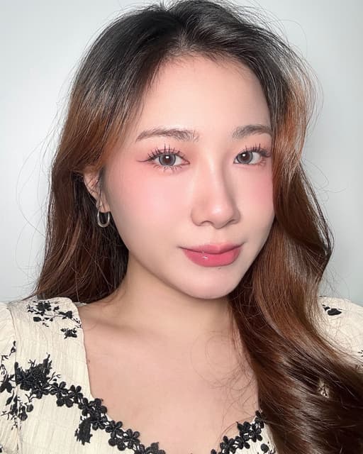 🫶🏻INNOVISION優視達 兩款顯色新品💖 深瞳👌🏻 - 摸你卡撐 (@vivi47) | Dcard