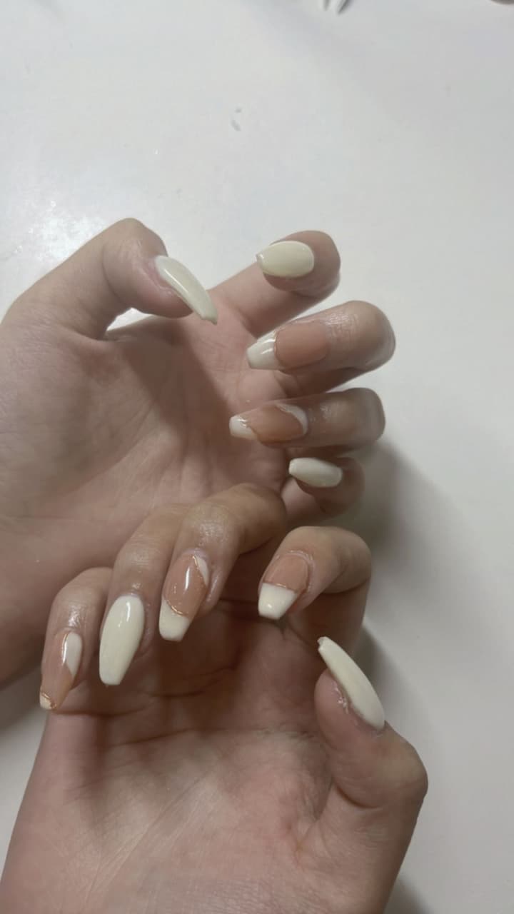 問題 想問大家這樣的美甲願意花多少錢做😭 美甲板 Dcard