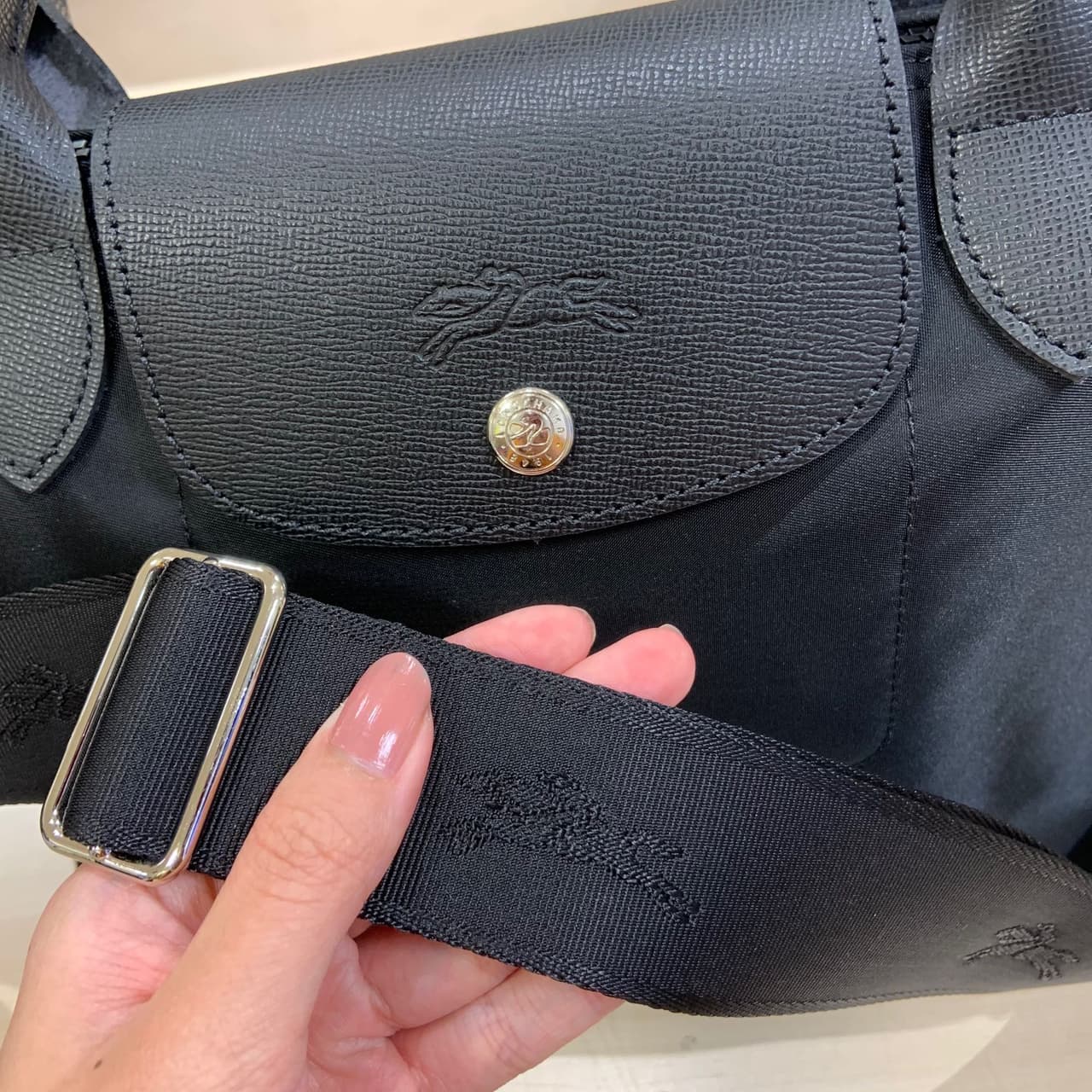 #精品#Longchamp#天母sogo - 精品板 | Dcard