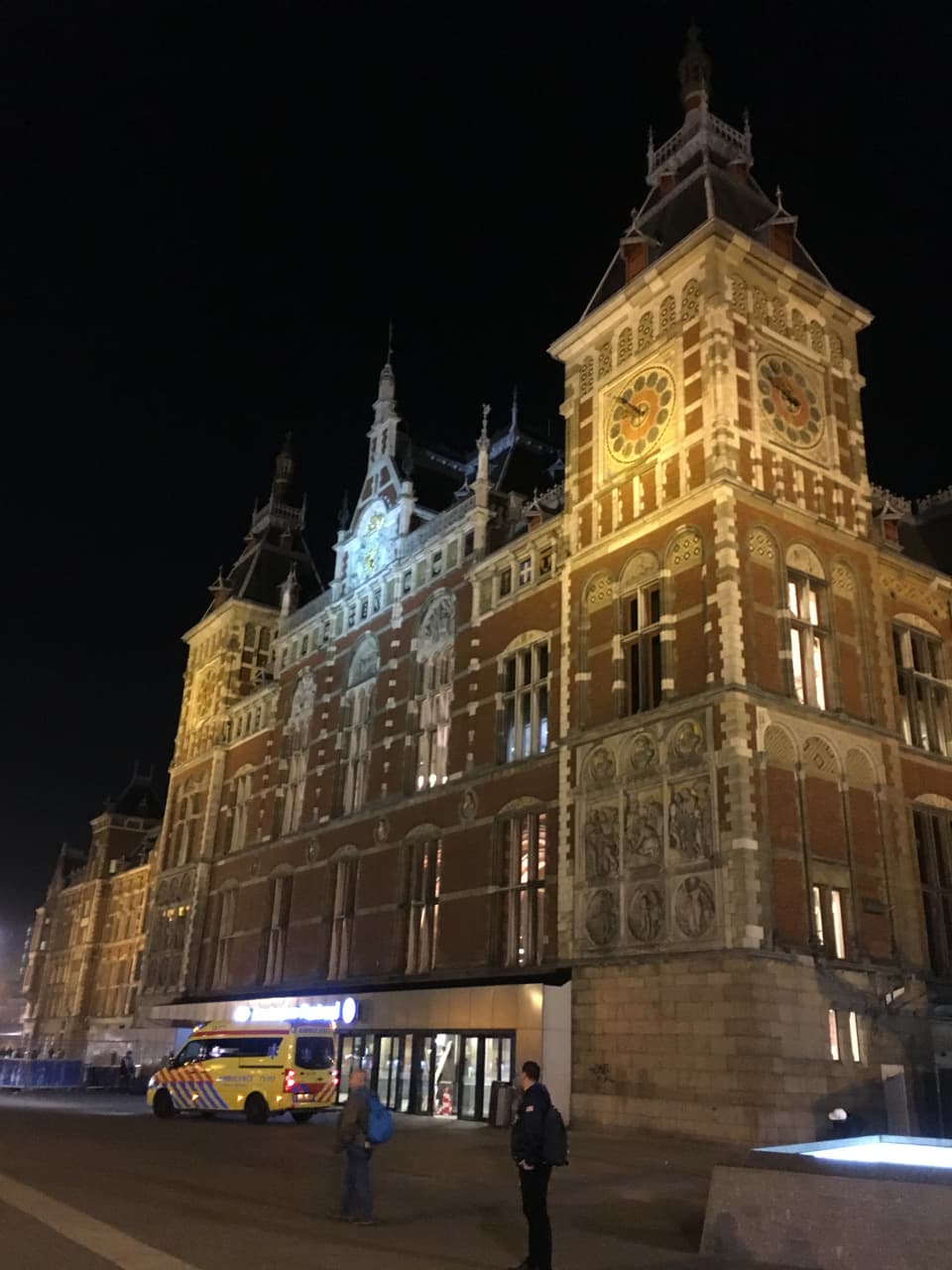 荷蘭故事-2 - 地獄倒楣鬼 (@back.from.hell) | Dcard