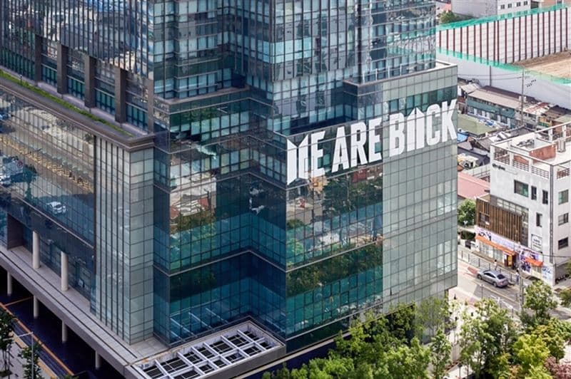 BTS正式解封！RM、V退伍歸隊 7人「WE ARE BACK」預告全員合體 - SETN三立新聞網 (@setn54) | Dcard