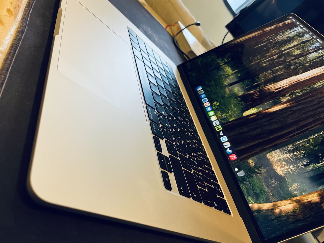 #我要賣 #macair #apple #筆電 ＃macbookair #laptop - 二手交易板 | Dcard