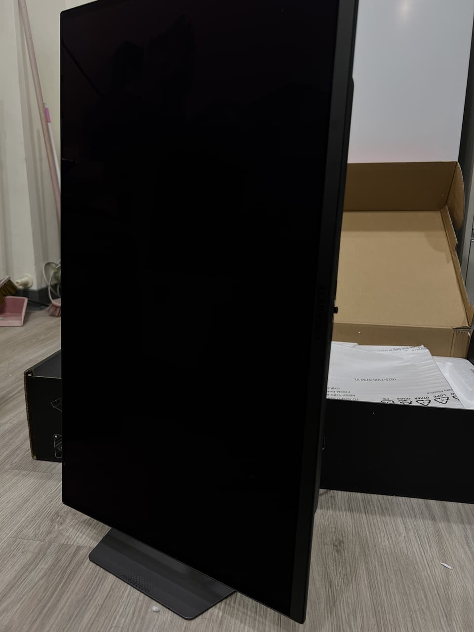 技嘉MO27U2開箱 4K 27寸OLED螢幕 - 3C板 | Dcard