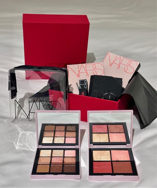 #開箱 NARS純慾情人節禮盒💝滿滿少女心 - 美妝板 | Dcard
