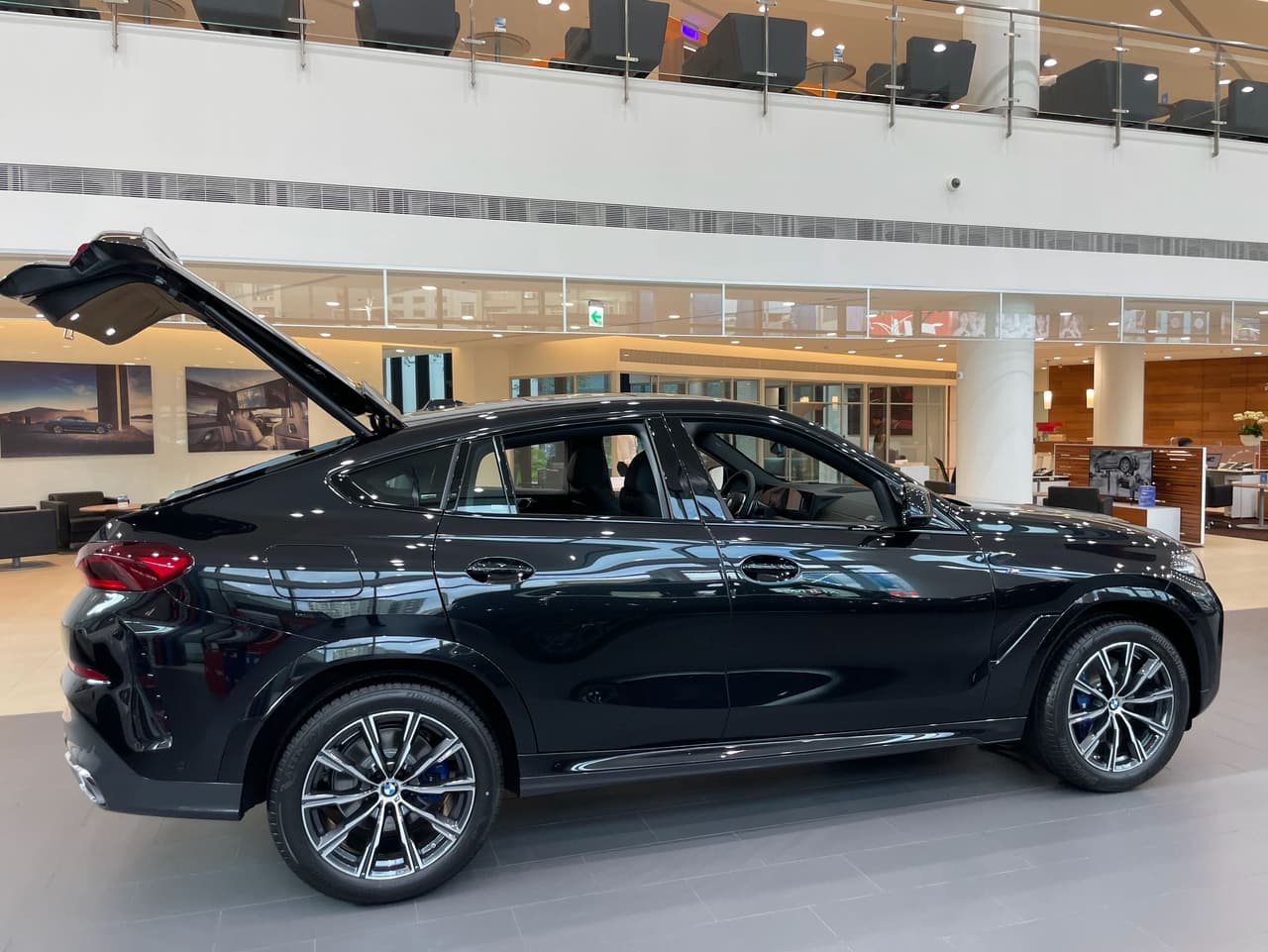 BMW The X6 - 汽車板 | Dcard