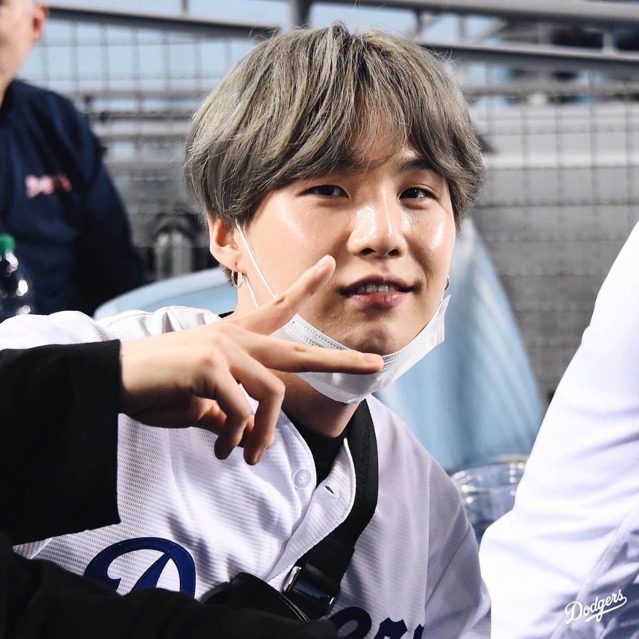 #分享 MLB X BTS - BTS板 | Dcard