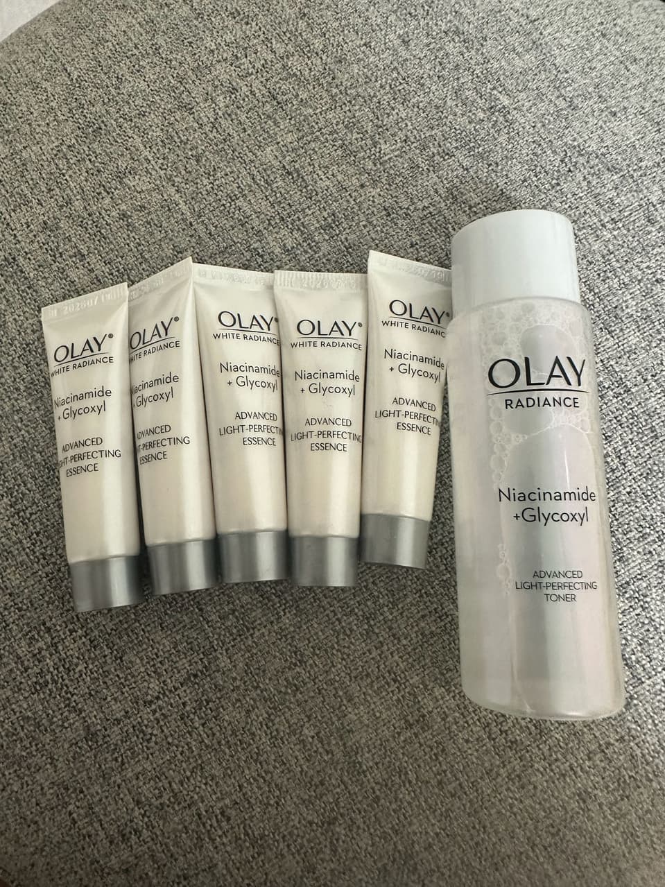 #我要賣 我要賣 olay小白瓶5×6ml+50ml化妝水（已售出） - 二手交易板 | Dcard