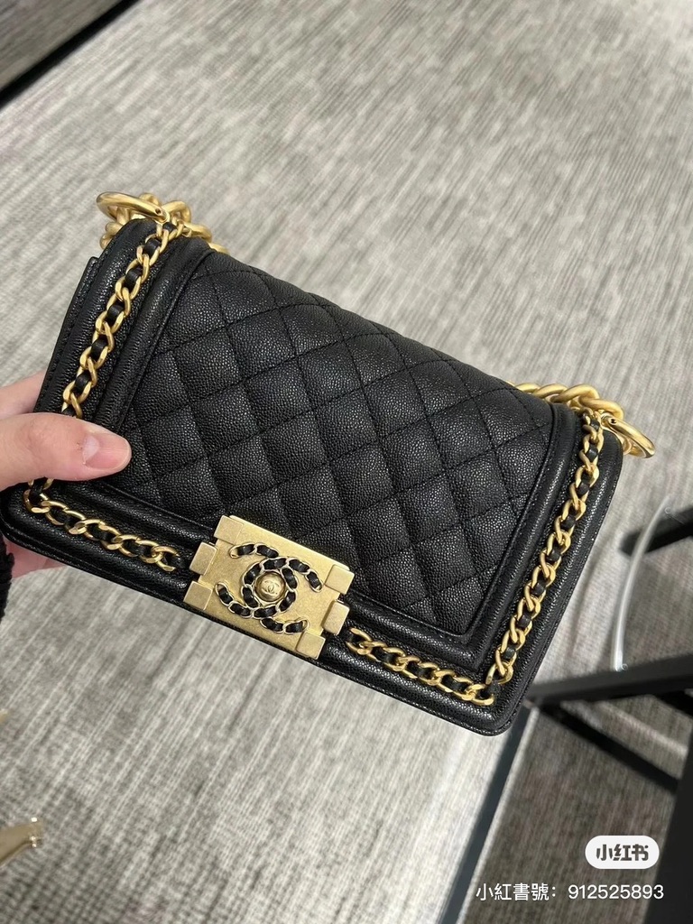 #開箱 CHANEL 23P ado後背包 / 東京13間CHANEL探店心得 - 精品板 | Dcard