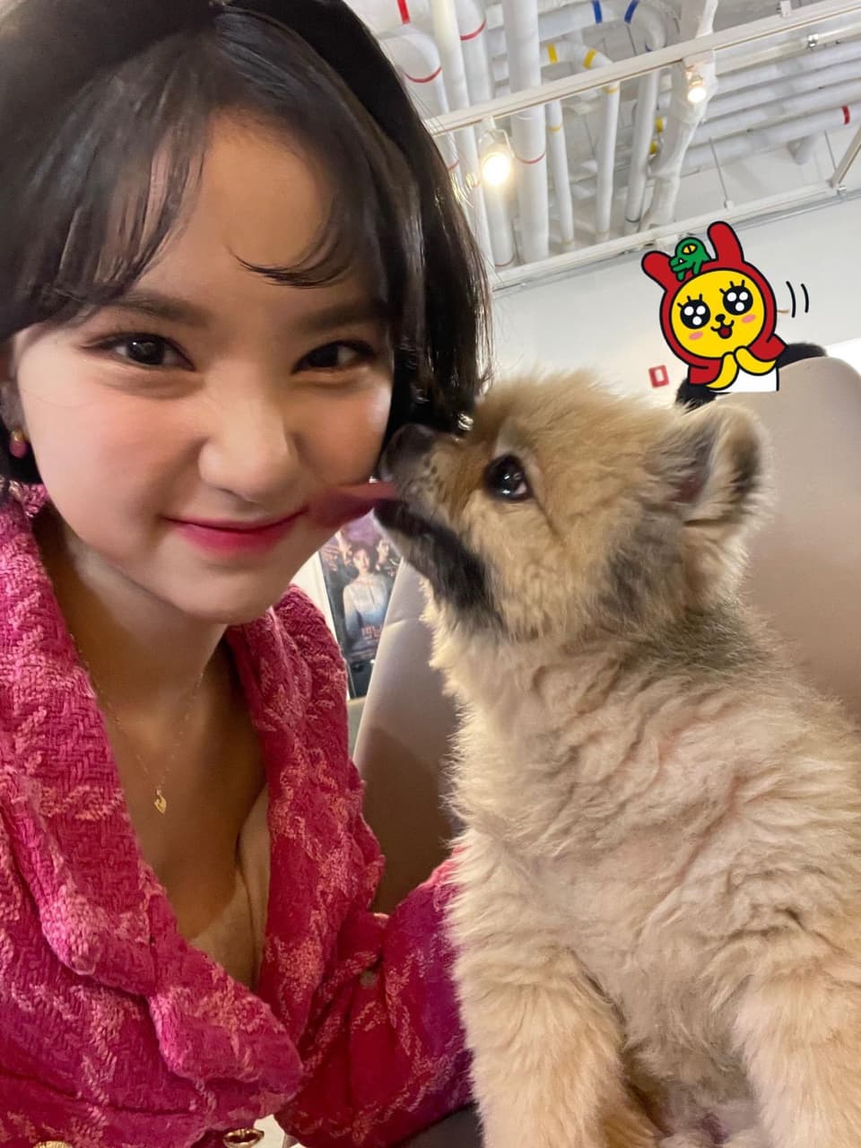 #分享 VIVIZ 2月9號今日正式出道 迷你一輯《Beam Of Prism》 - B209 留言 | Dcard