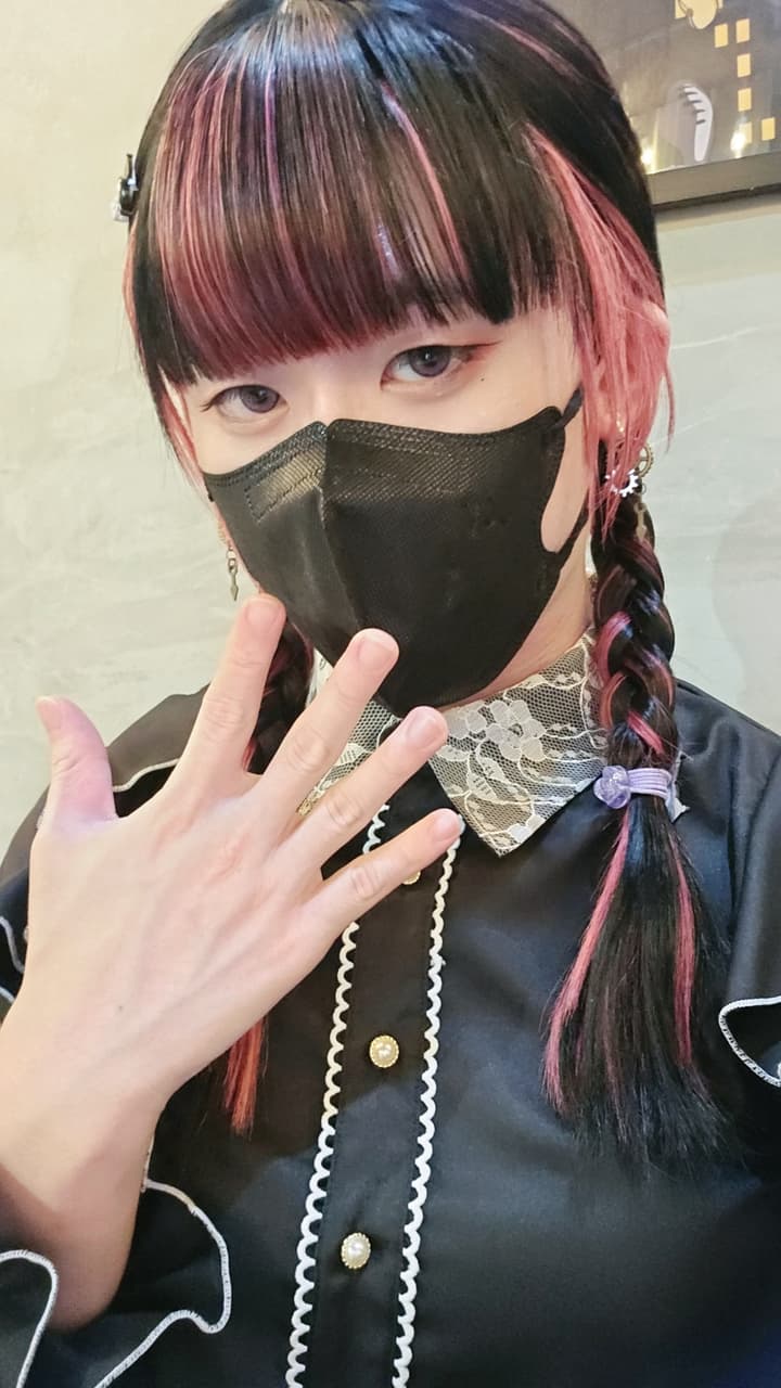 自我介紹？ - 蘇西 (@susic0804) | Dcard