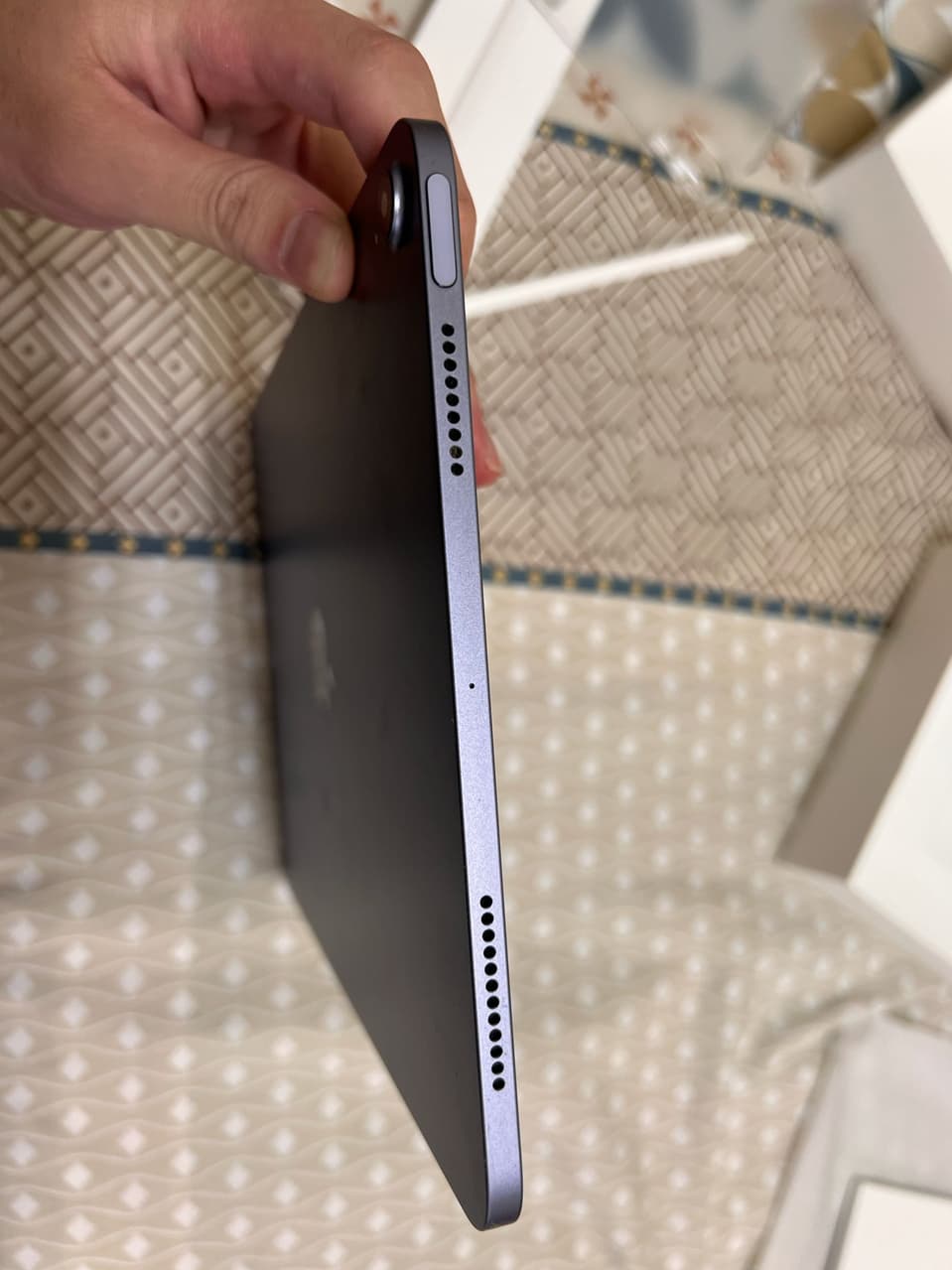 #我要賣 已售出 ipad air 5 64g 紫色 - 二手交易板 | Dcard