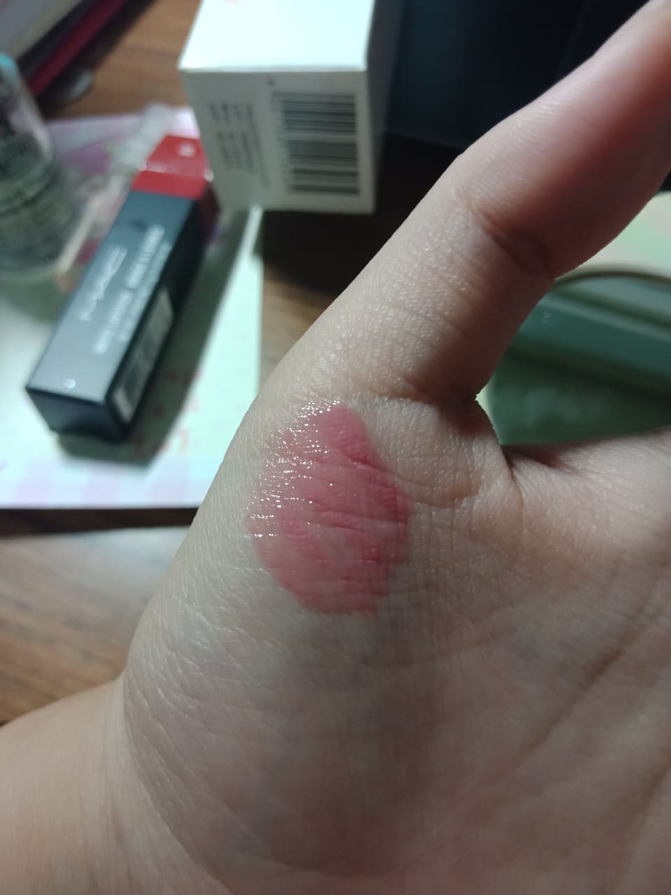 YSL 奢華緞面水光染唇釉 614 試色 - 美妝板 | Dcard