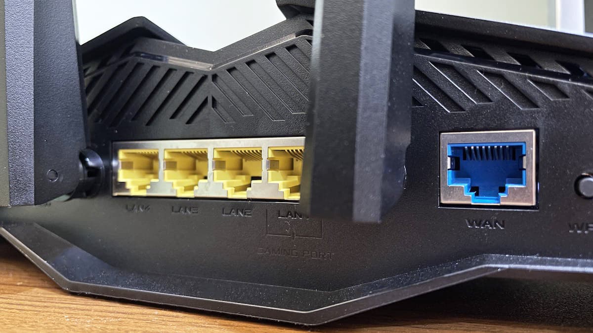 【產品開箱分享】ASUS RT-82U V2 可擴充 WI-Fi 路由器，輕鬆打造無死角上網環境 - 蘋果仁 ...