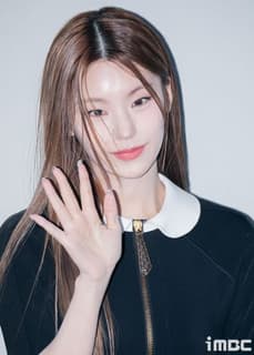 #分享 #YEJIxLouisVuitton - ITZY板 | Dcard