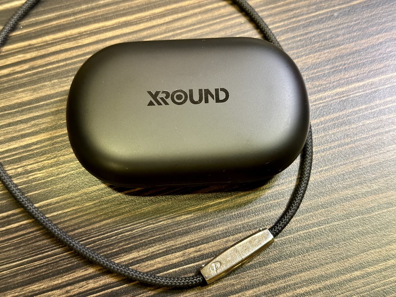 【開箱】XROUND TREK 自適應開放式耳機！用自研技術挑戰 Open Ear 市場 - 束褲3C團 (@suku3c) | Dcard