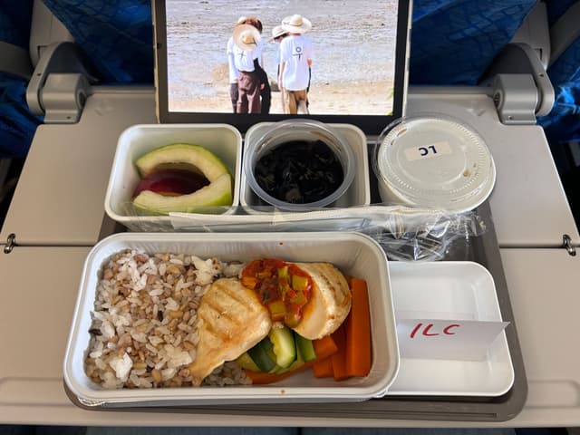 #國外遊記 國泰航空特殊飛機餐和一般飛機餐分享 - 旅遊板 | Dcard