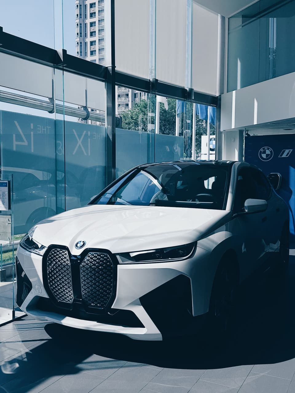 BMW iX 電動車 也太美 - 汽車板 | Dcard