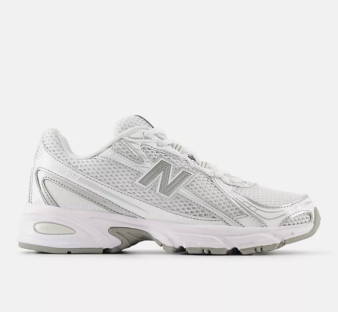 #選手 Nb740 - 穿搭板 | Dcard