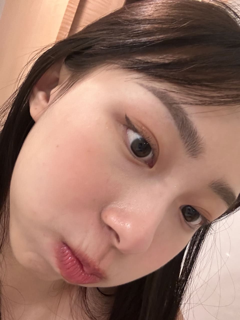 😭買到絕絕絕美腮紅！Rare beauty & fenty beauty 唇釉 - XY (@xy.share) | Dcard